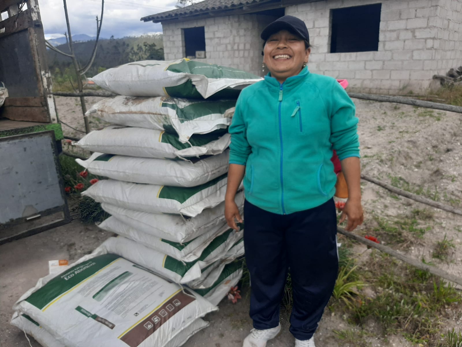 LUCIA MORALES GRAMAL - Pan De Vida